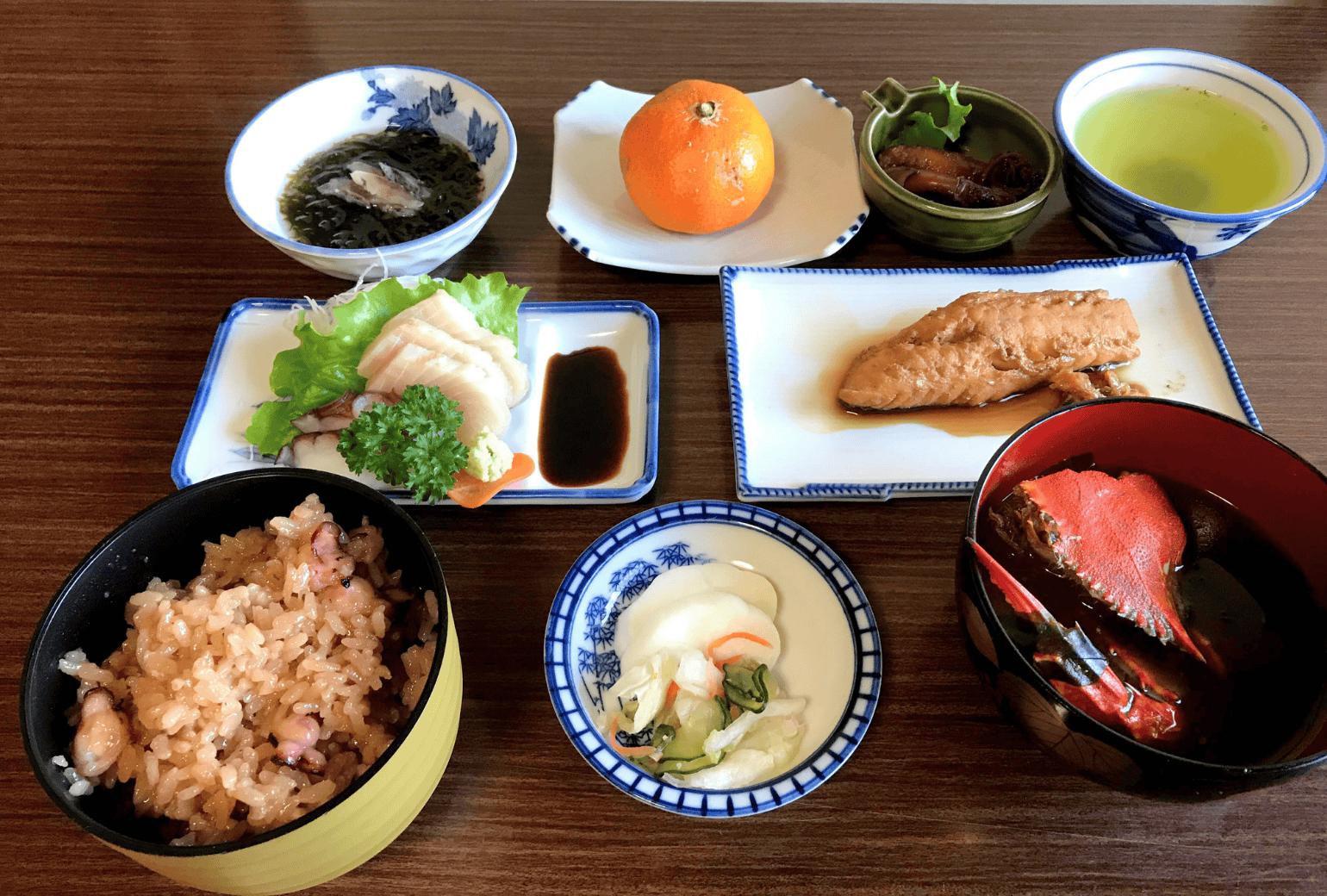 Sakushima Art Tour (Let's enjoy nature and art with your five senses ...